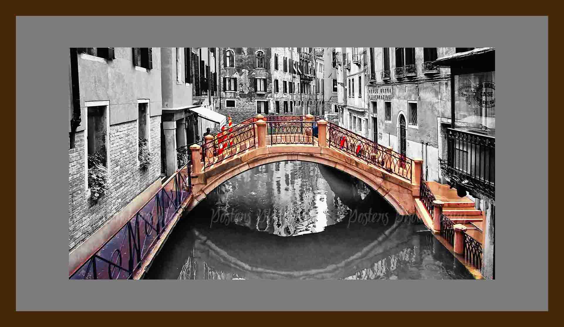 Art Prints Europe - Footbridge - Venice - PostersPhotography